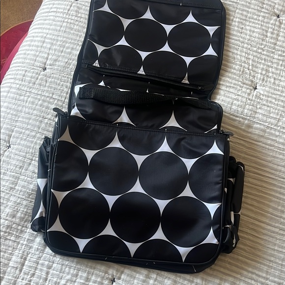 thirty-one | Bags | Thirtyone Deluxe Beauty Bag | Poshmark